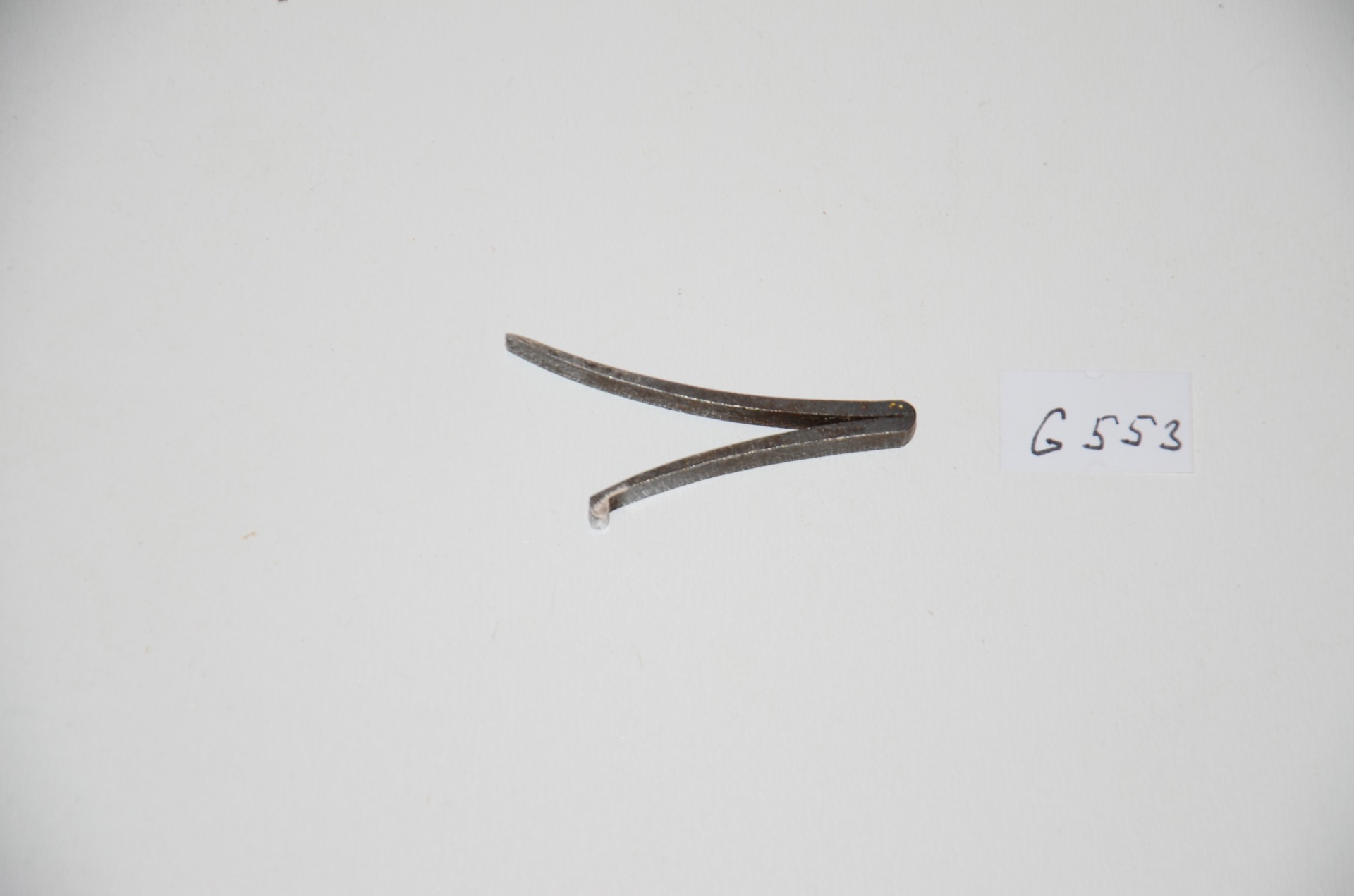 V pružina brokovnice. :: Zbraně Jambor